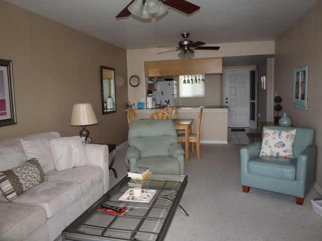 SW Kingsway Circle – Lake Suzy – Rent Me Florida Vacation Rentals