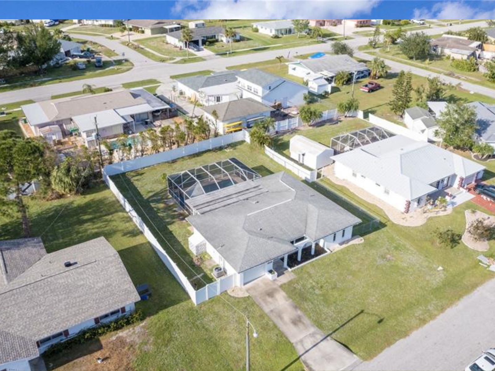 Ivanhoe St – Port Charlotte – Rent Me Florida Vacation Rentals